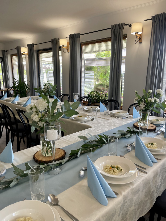 Chrzciny I Komunie Restauracje Tajemniczy Ogr d Pozna Woj